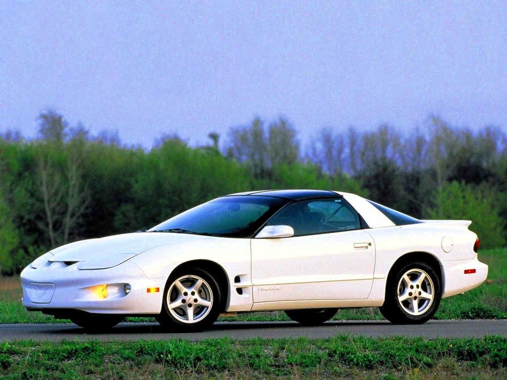 Pontiac Firebird technical specifications and fuel economy
